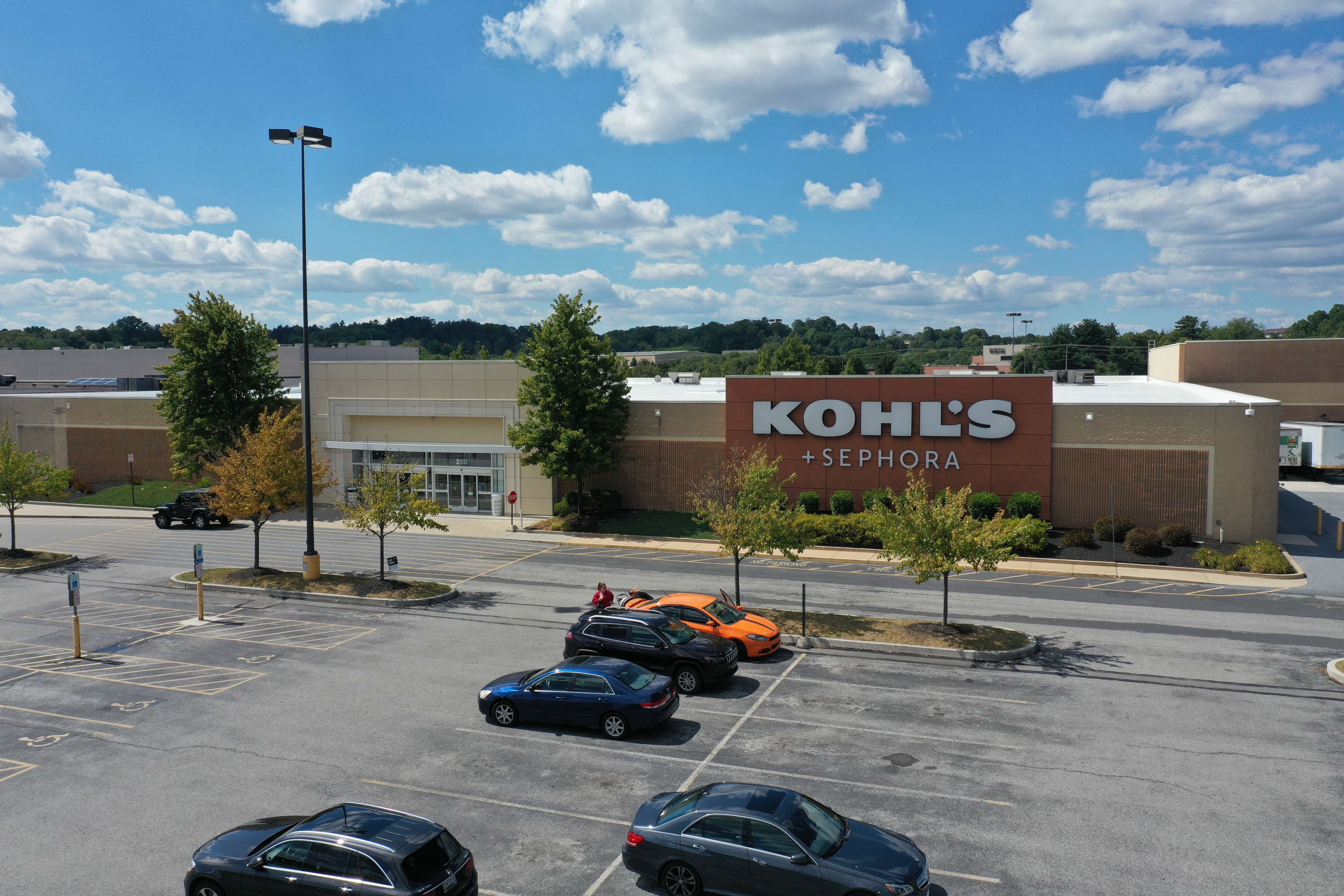 West Manchester Town Center - Paramount Realty