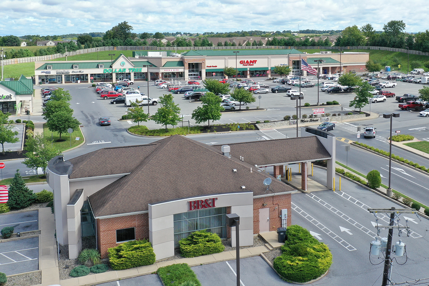 Main Street Center - Paramount Realty