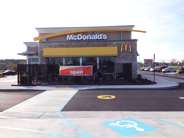 McDonald's - Paramount Realty